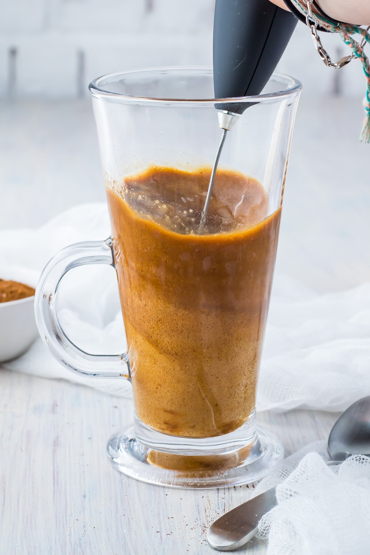 Greek Frappé (Easy Iced Coffee Recipe)