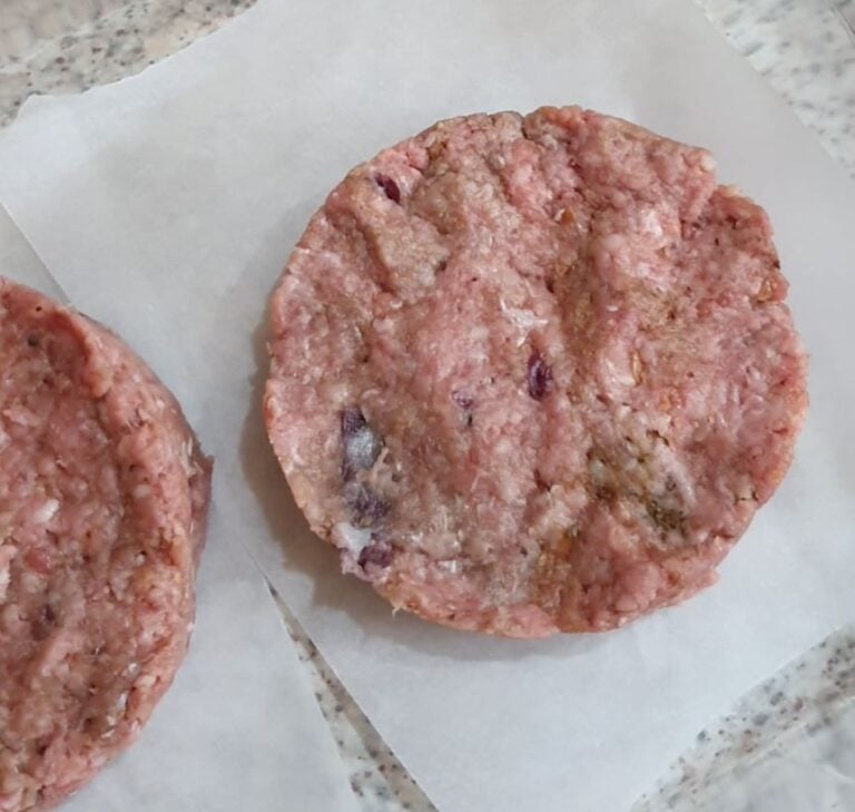 BEST Frozen Burger Patty Recipe (+ 5 Ways To Cook Them!)